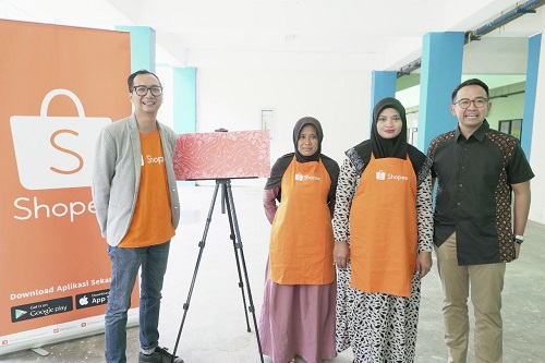 Shopee Berdayakan Ibu Rusun Melalui Program Batik Shopee:Lanjutan ...