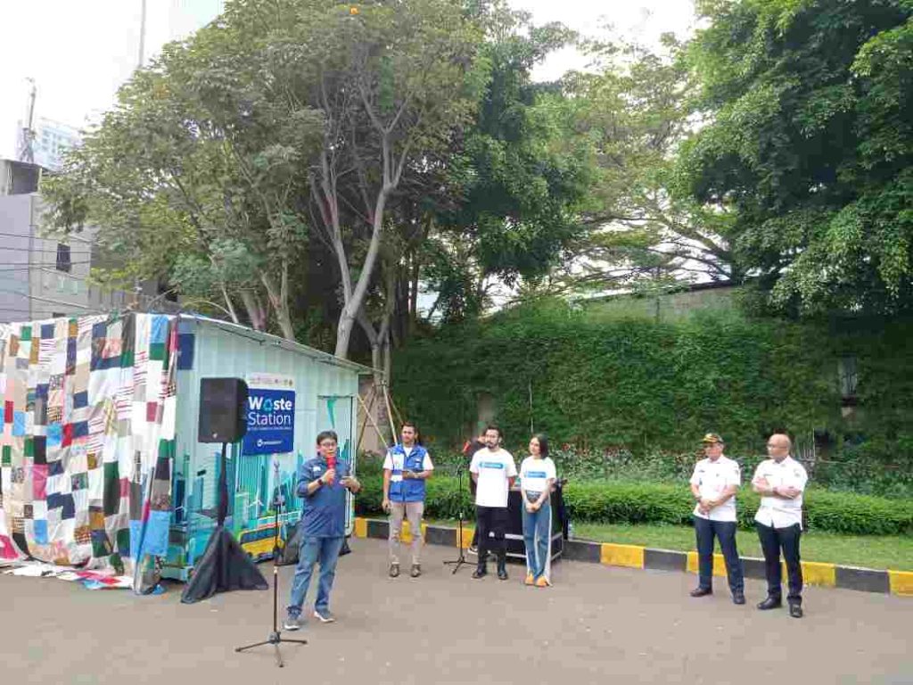 Rekosistem Resmikan Waste Station RDTX Place untuk Masyarakat Melakukan ...